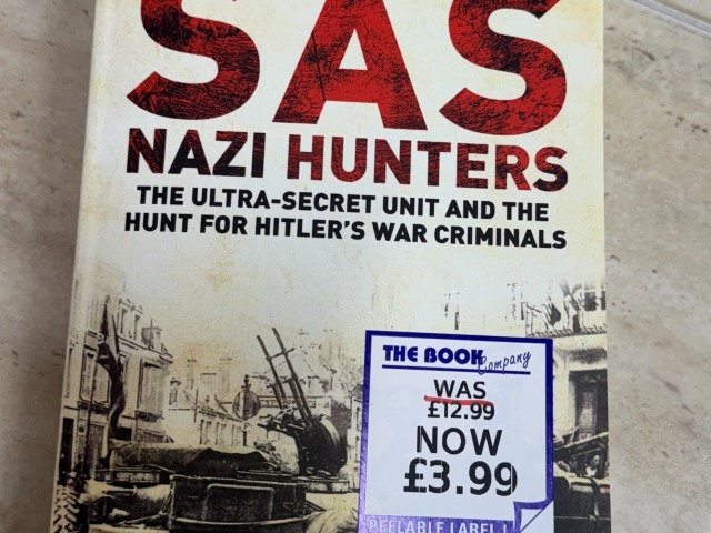 Damien Lewis - SAS Nazi Hunters | Paperback novels | Isle of Man Souvenirs
